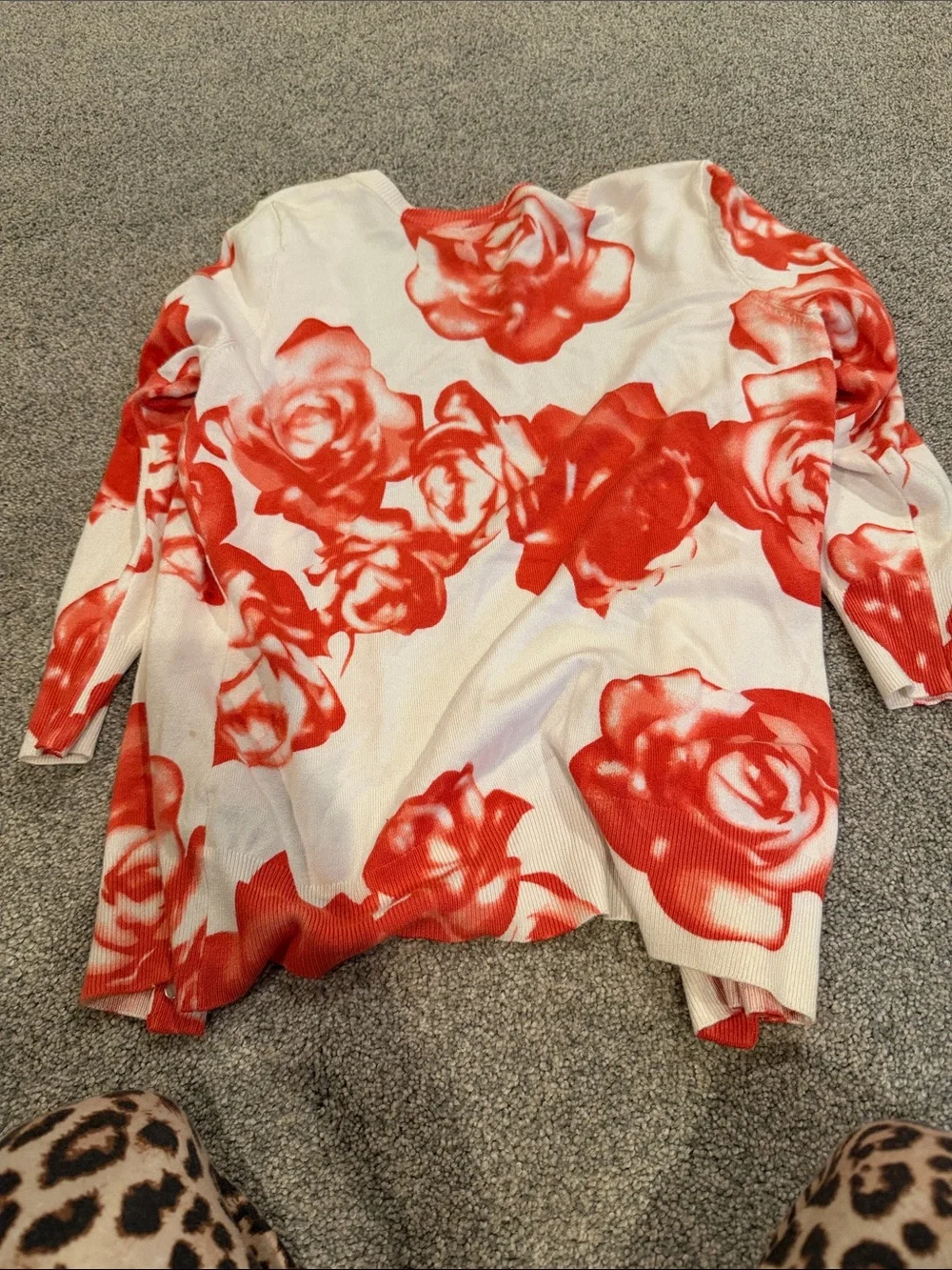 Cyrus | Sweaters | Cyrus White And Red Rose Print Cardigan | Poshmark